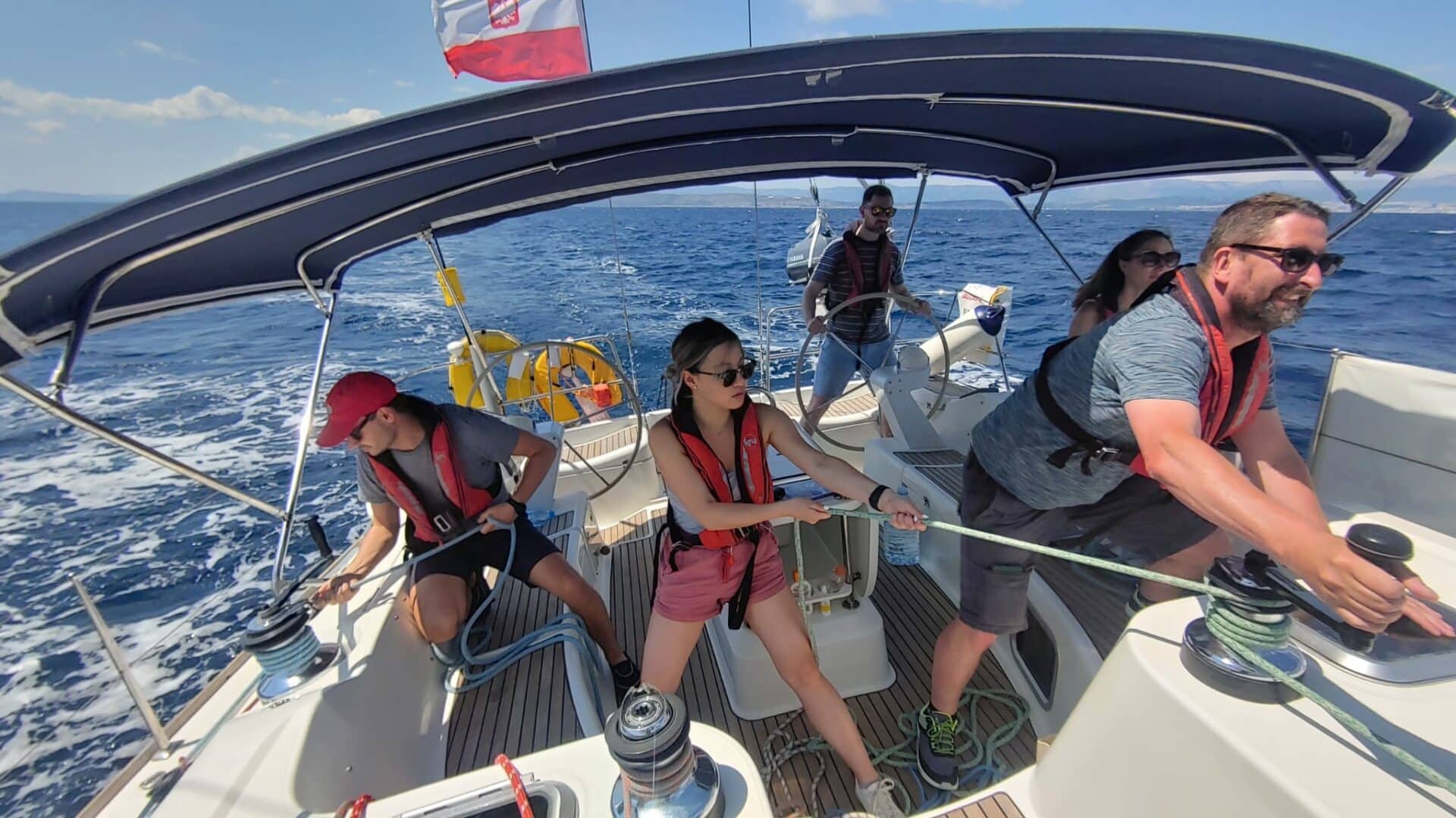 RYA vs IYT Sailing Schemes - What's the Difference?