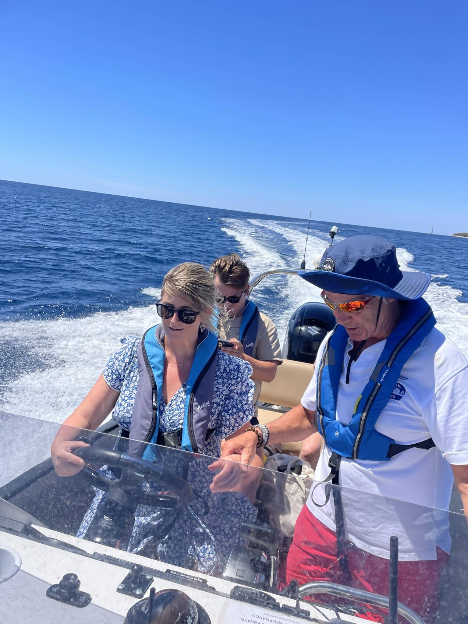 RYA vs IYT Sailing Schemes - What's the Difference?